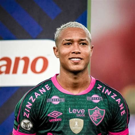 Conheça Isaac Novo Atacante Do Athletico Vindo Do Fluminense Noticias R7