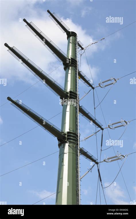 Macht Transformieren Fotos Und Bildmaterial In Hoher Auflösung Alamy