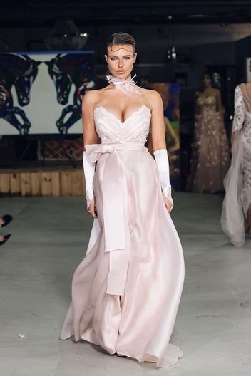 Leah Postol Page Ewh Model Management