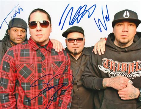 P O D Band Autographs Of The Stars