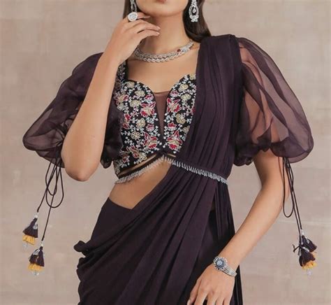 Stylish And Trendy Latest Balloon Sleeves Blouse Designs
