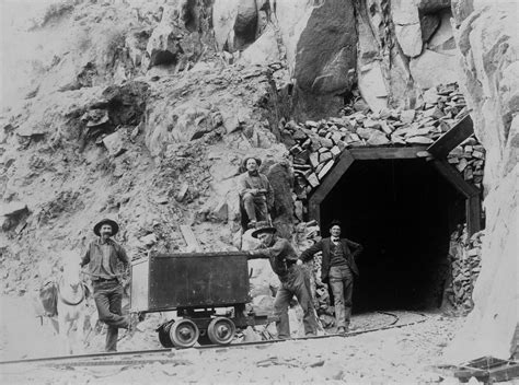 Kern River Gold Rush Californias Epic Snowpack Promises A Whitewater