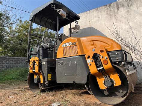 Case 450 Dx Tandem Vibratory Compactor On Hire At Best Price In Hyderabad