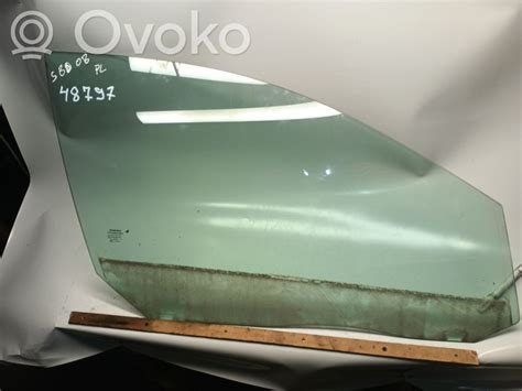 43r001106 Volvo V70 Priekšējo Durvju Stikls četrdurvju Mašīnai 20 00 € Rrr