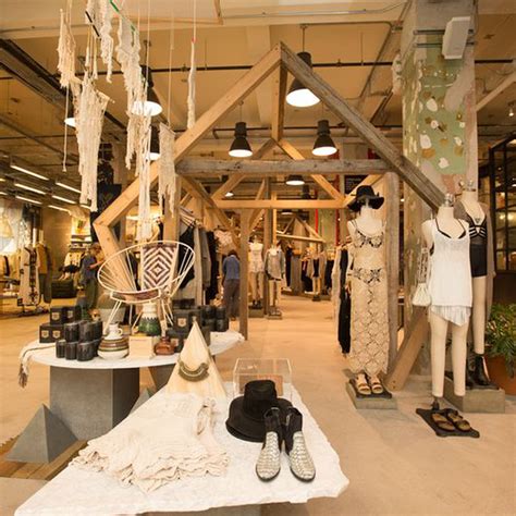 Urban Outfitters Store Layout Urban Outfitters Nyc I Store Design
