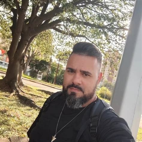 Adriano Silvio Adrisilvio • Threads Say More