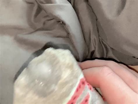 从网上购买了一些旧袜子！ Xhamster