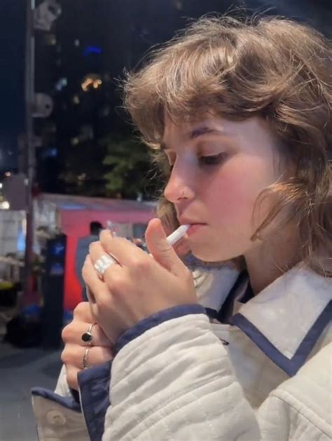 Clairo 💌 Celebridades Fotos En Png Mujeres