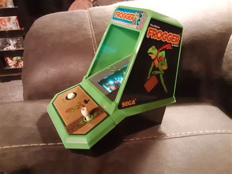 Vintage 1980s Frogger Coleco Table Top Arcade Game 🕹 £14906 Picclick Uk