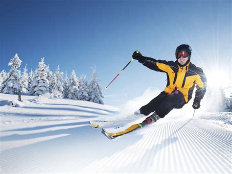 Go Skiing Khám Phá Trải Nghiệm Tuyệt Vời Trên Sườn Núi Tuyết