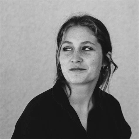 Lily Packers Instagram Twitter And Facebook On Idcrawl