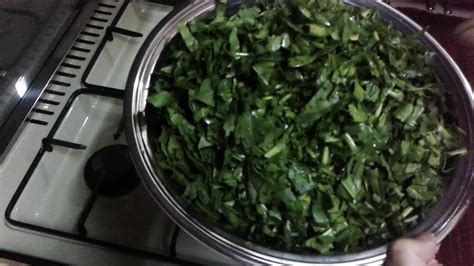 اطبخ ايه النهاردهمحتاره تاكلي ايه اعملي السبانخ المطبوخه من غيرلحمه Youtube