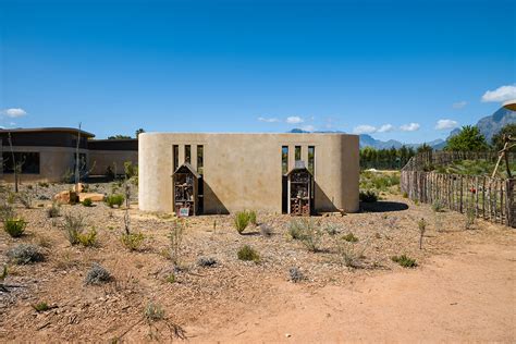 Gass Architecture Studios Built Green School With Rounded Walls And