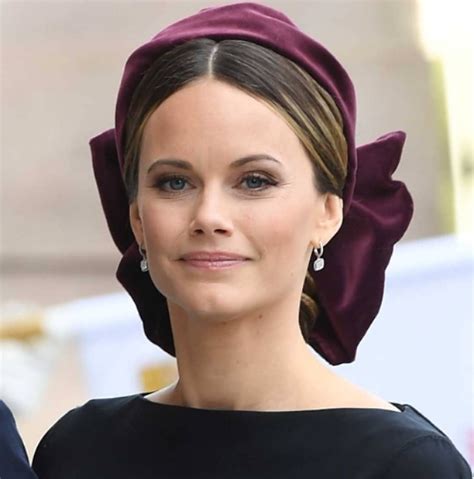 Imbarazzo Alla Corte Di Svezia La Principessa Sofia Avrebbe Ricevuto Un Invito Da Jeffrey