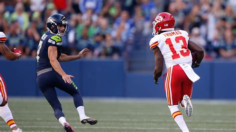 Check Out This Cool View Of Deanthony Thomass Big Touchdown Last Week Arrowhead Pride