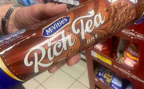 Mcvities Releases Chocolate Flavor Rich Tea Biscuits