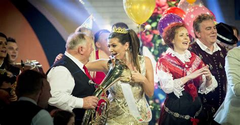 Presenečenje Za Jasnin Rojstni Dan Svet24si