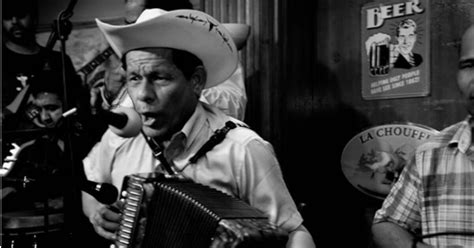 濒临灭绝？： Cumbia Vallenato” 类别可能会从拉丁格莱美奖中消失 Infobae