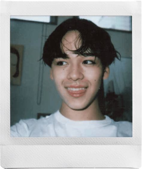 Kyan Square Up Gallery Square Up Instax “チェキ” スクエアフォーマットギャラリー ｜ Shutter Magazine