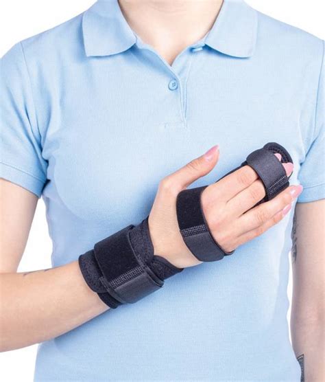 Orteză De Incheietura Mâinii Mână Deget Fixă M Finger Medicalio Ro