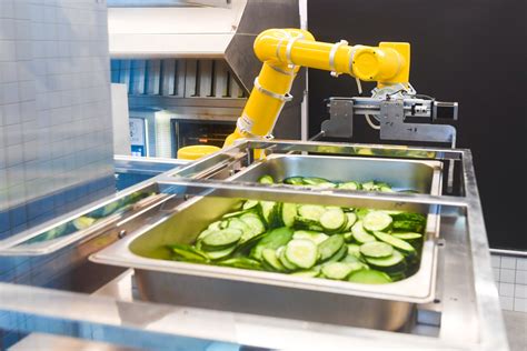 服务 白发”也服务白领，沪上首家ai食堂全新亮相，食客点赞 米道交关好”