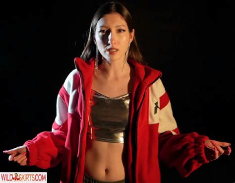 Aloona Larionova Nude Leaked Photos And Videos Wildskirts