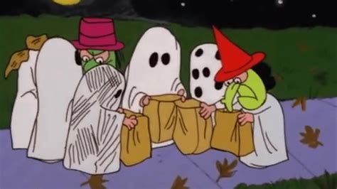 Its The Great Pumpkin Charlie Brown I Got A Rock Youtube