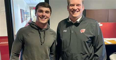 Wisconsin Football Max Stienecker Leaving For Usc