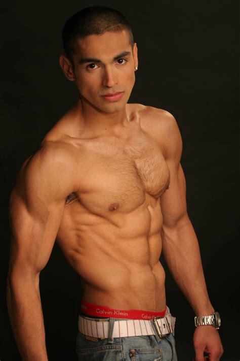 Amir Agassi Łap Formę Mężczyzno