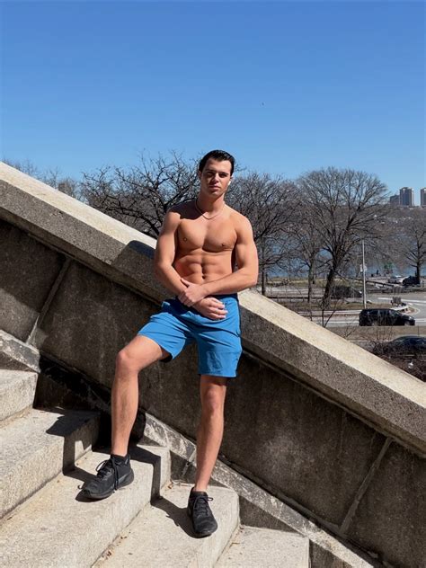 Brandon Cole Bailey Shirtless Celebs