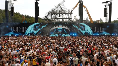 Belgiums Tomorrowland Music Festival Opens After Main Stage Was