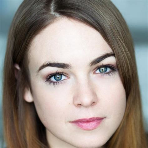 Все сериалы и фильмы Emily Barclay