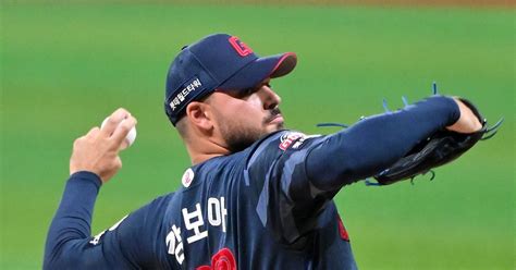 감보아 7이닝 동안 단 1피안타 완벽투고승민 솔로포→손호영 3안타 롯데 키움 연이틀 잡고 위닝시리즈 고척스코어