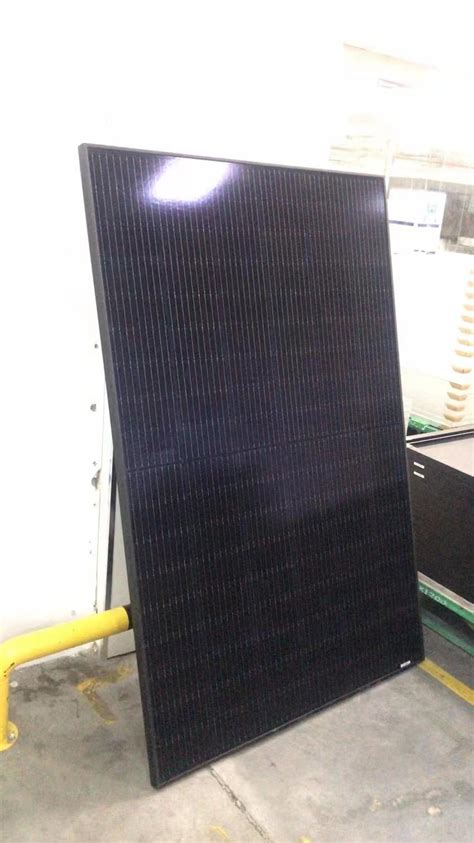 575w Half Cell Photovoltaic N Type Pv Module Bifacial Monocrystalline