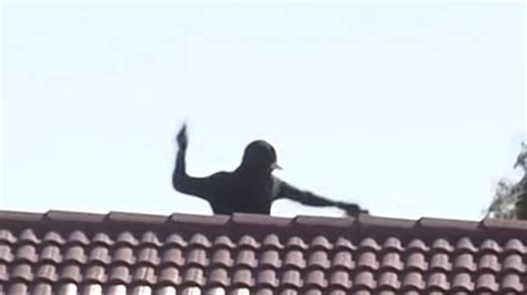 Dubbo Man Allegedly Threw Roof Tiles Threatened Police With A Knife
