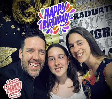 P A Méthot Partage Une Adorable Photo De Sa Fille Pour Une Journée