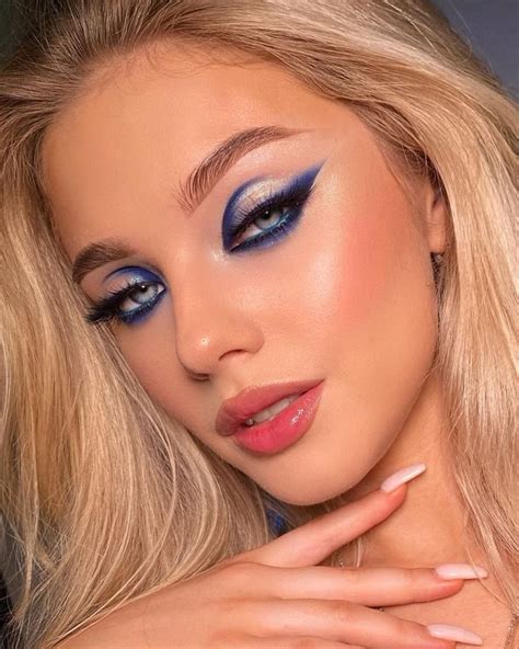 Идея для макияжа Trucco Per Occhi Blu Trucco Blu Trucco Occhi
