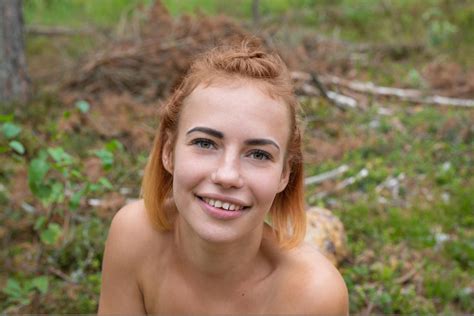 Elovaset1 Domaielova 1elovahigh0019 Porn Pic Eporner