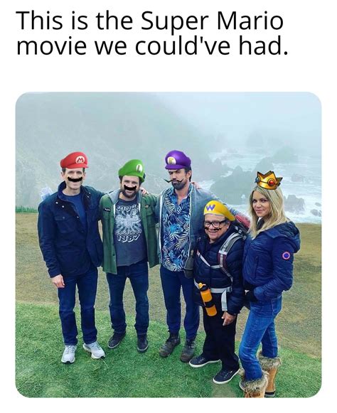 Mama Mia Scrolller