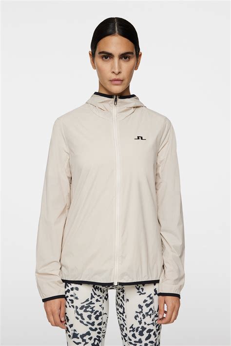 Emilia Pro Pack Wind Block Moonbeam J Lindeberg