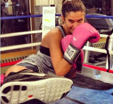 Sara Sampaio Sara Sampaio Everlast Body