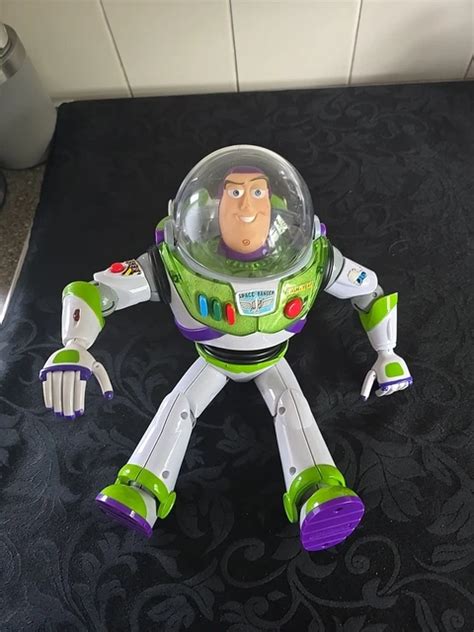 Toy Story Buzz Lightyear Power Up Action Figure Thinkway Toys Vgc £21