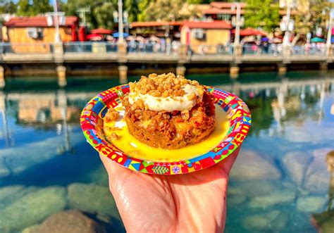 Review Aunt Cass Café At Disney California Adventure