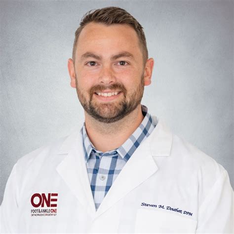 Exciting News Our Very Own Dr Steven Douthett Will Be On Pbs Healthline Tomorrow 12 12 At 7