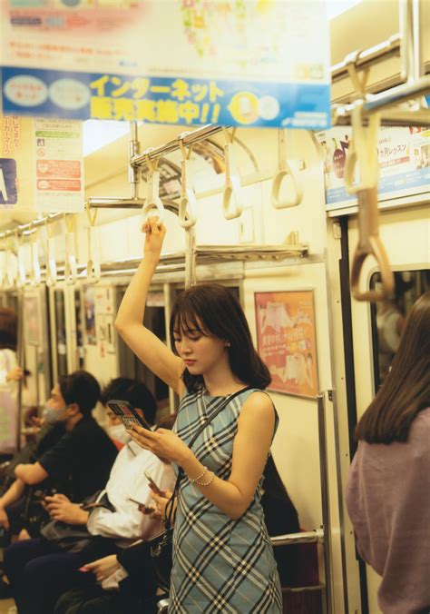 兒玉遥 写真集『stay 25』 第 12 页 和邪社