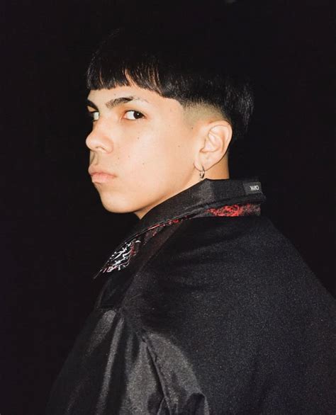 Descubre 26 Ideas De Milo J Y Artistas Famosos Cantantes Fotos De