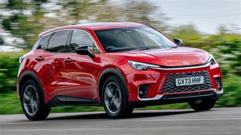 Lexus Lbx Review 2026 Performance And Pricing Carwow