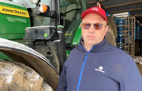 Philippe Dubuisson Tous Les Ans Jessaie Une Ou Deux Variétés