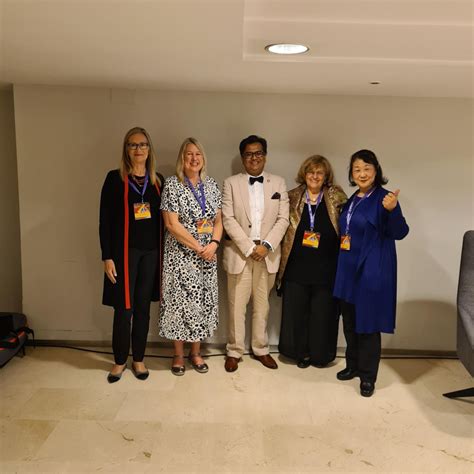 Prof Dr Metka Tekavčič In Prof Dr Andreja Cirman Na Konferenci Amba V Sevilli Efnet Portal