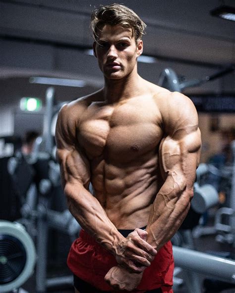 Greatest Physiques Page 14 Of 203 Aesthetic Bodybuilders Fitness
